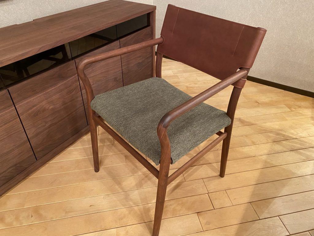 マスターウォール【MasterWaL】UC3ダイニングチェア | 住賓館オフィシャル | 世界の名品をコレクション お客様テイストの家具セレクトショップ