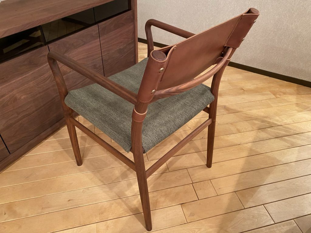 マスターウォール【MasterWaL】UC3ダイニングチェア | 住賓館オフィシャル | 世界の名品をコレクション お客様テイストの家具セレクトショップ