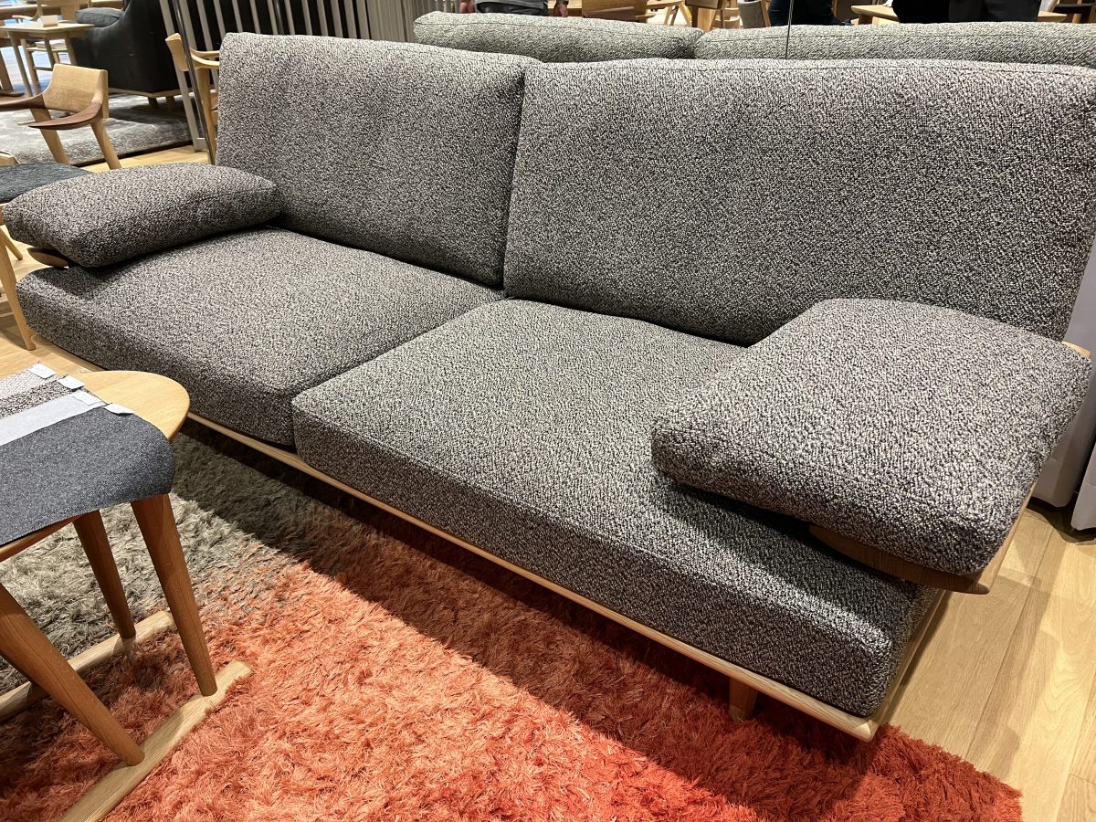 【日進木工・大阪個展】Sofソファ | 住賓館オフィシャル | 世界の名品をコレクション お客様テイストの家具セレクトショップ