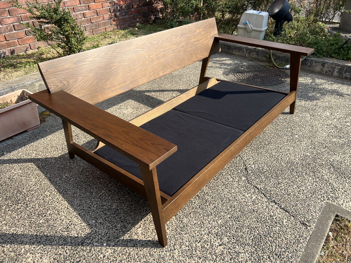 【2023歳末ディスプレイセール】イバタインテリア・Easy Daysソファ180 | 住賓館オフィシャル | 世界の名品をコレクション お客様テイストの家具セレクトショップ